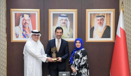 HE Engineer Wael Bin Nasser Al Mubarak Receives Bahrain International ...